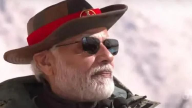 Diwali 2022 'চ্যালেঞ্জ করলে যোগ্য জবাব দেবে সেনা', কার্গিল থেকে ...