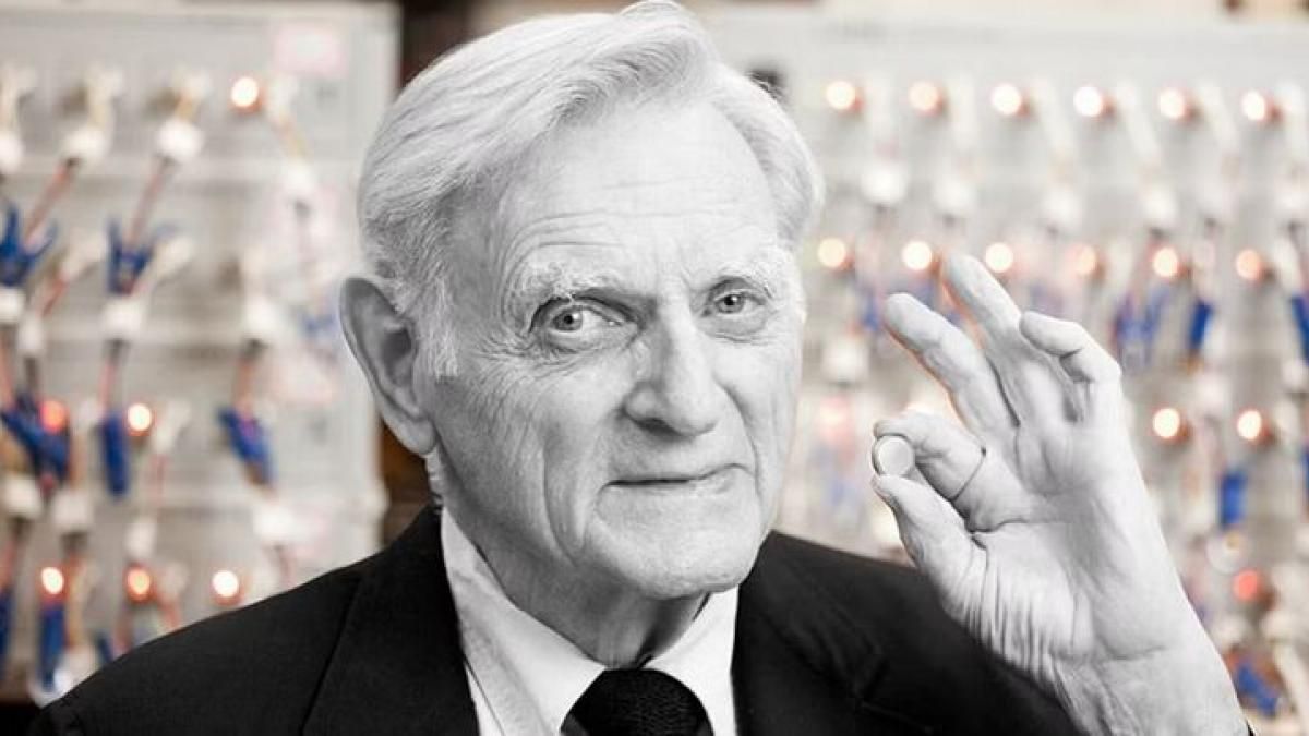 दुनिया को Lithium-Ion Battery देने वाले John Goodenough नहीं रहे, 2019 ...