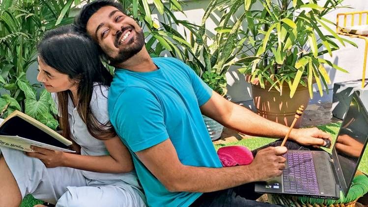 हर फिक्र को संगीत में उड़ाता चला गया - corona kovid 19 pandemic parth ...