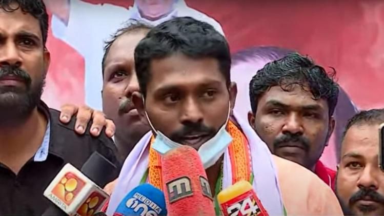 AKG centre attack case: കള്ളക്കേസില്‍ കുടുക്കി; മാനനഷ്ട കേസ് നല്‍കും: എകെജി സെന്റര്‍ ആക്രമണ ...