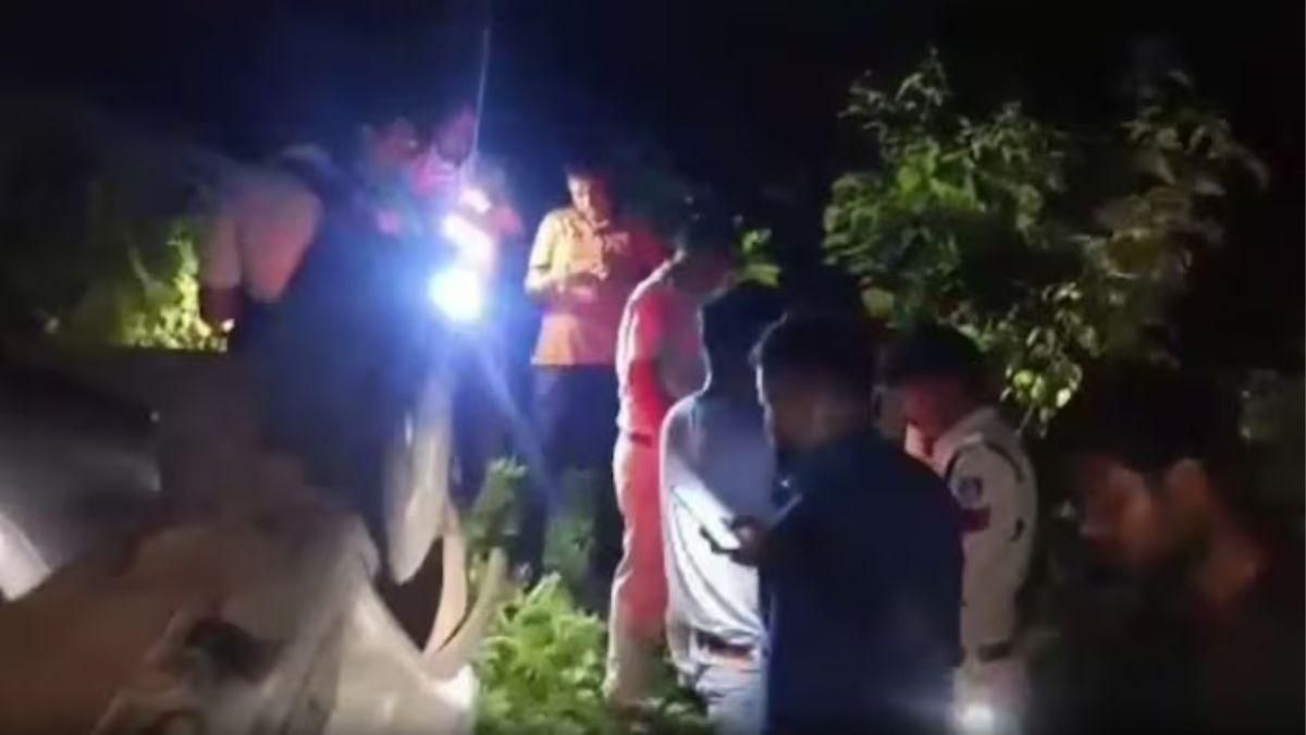 Madhya Pradesh Umaria accident: മധ്യപ്രദേശിൽ കാർ പാലത്തിൽ നിന്ന് മറിഞ്ഞ് ദമ്പതികൾ മരിച്ചു; എട്ട് ...