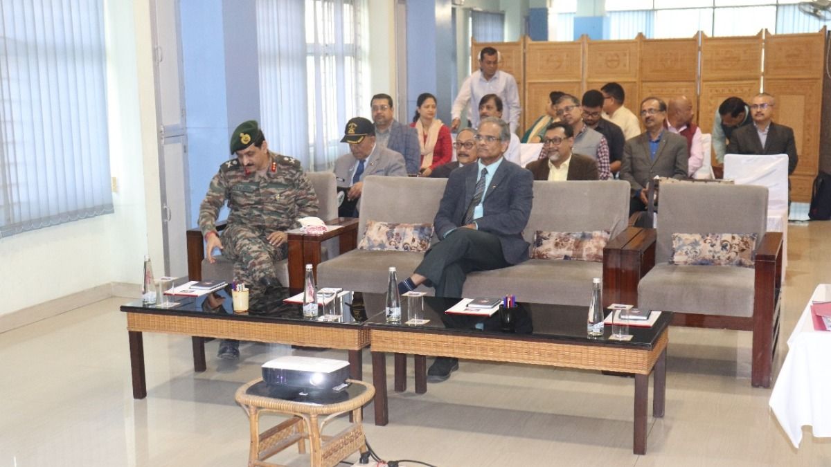Assam: Secretary GOI Ex-Serviceman Welfare visits Directorate of Sainik ...
