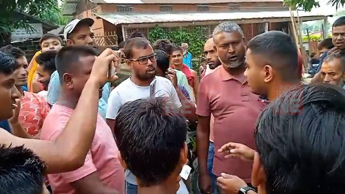 Assam: Electricity department employees thrashed by public over ...