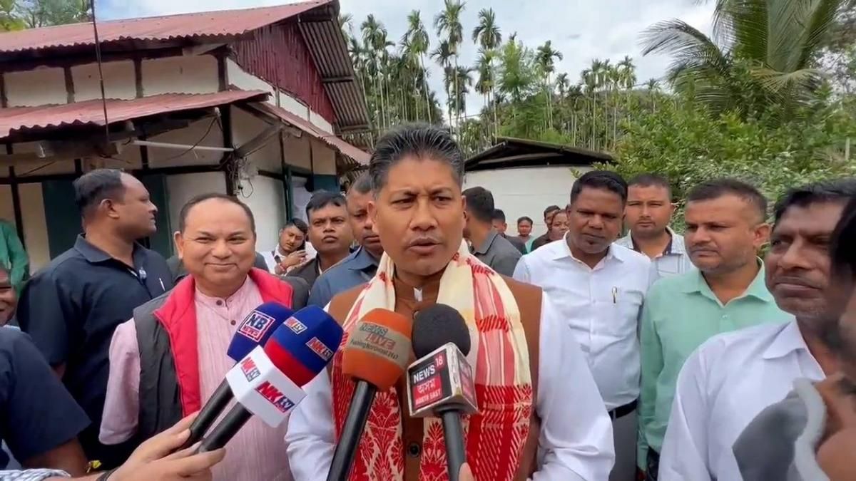 Assam minister echoes Chief Minister's statement, says 'Ajmal is a ...