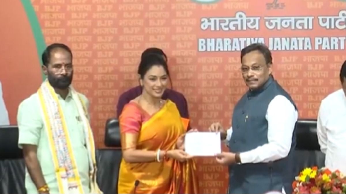 Anupama fame Rupali Ganguly joins BJP in Delhi