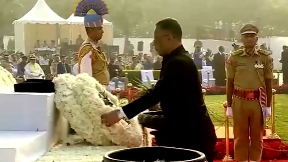 Intelligence Bureau chief Tapan Kumar Deka pays homage to martyrs on ...