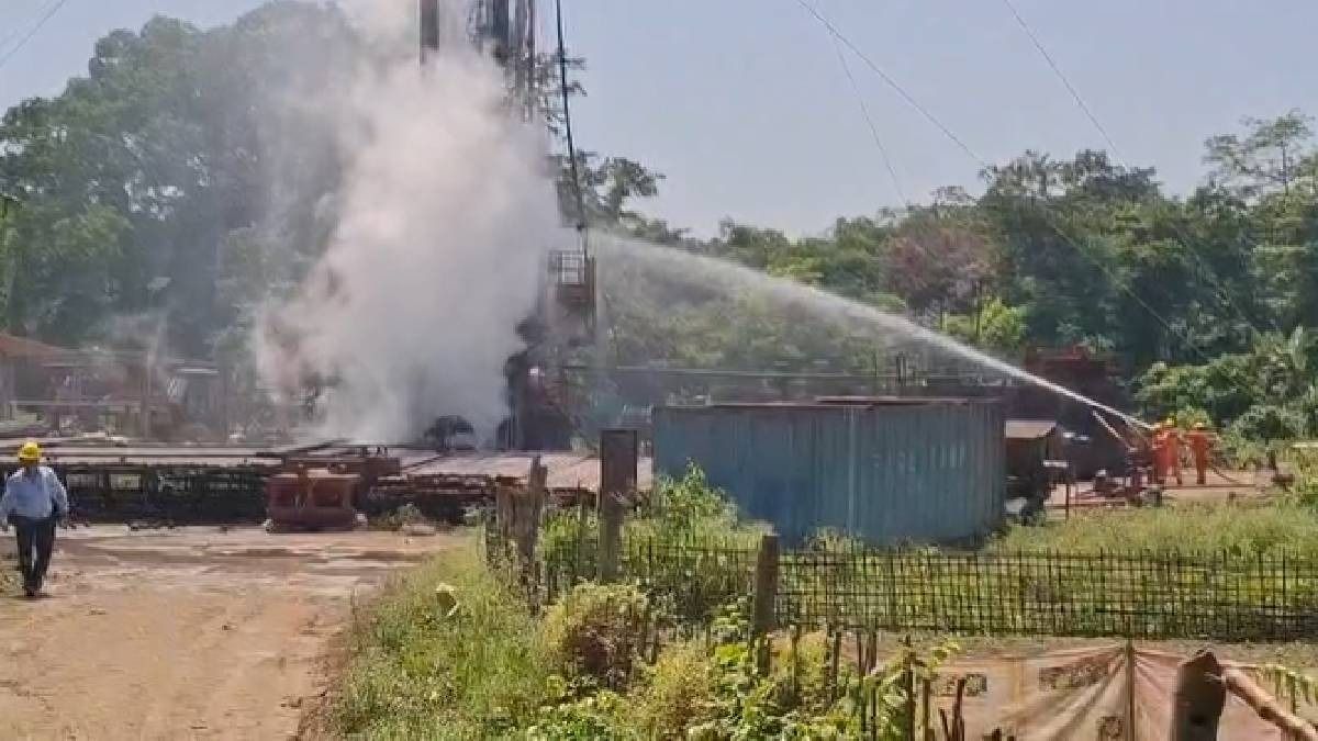 Assam: Massive gas leak triggers panic after explosion at ONGC-linked ...