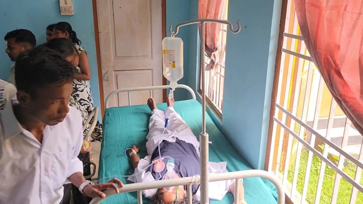 Assam: Beds shortage at Abhayapuri Civil Hospital on Independence Day leaves sick students in ...