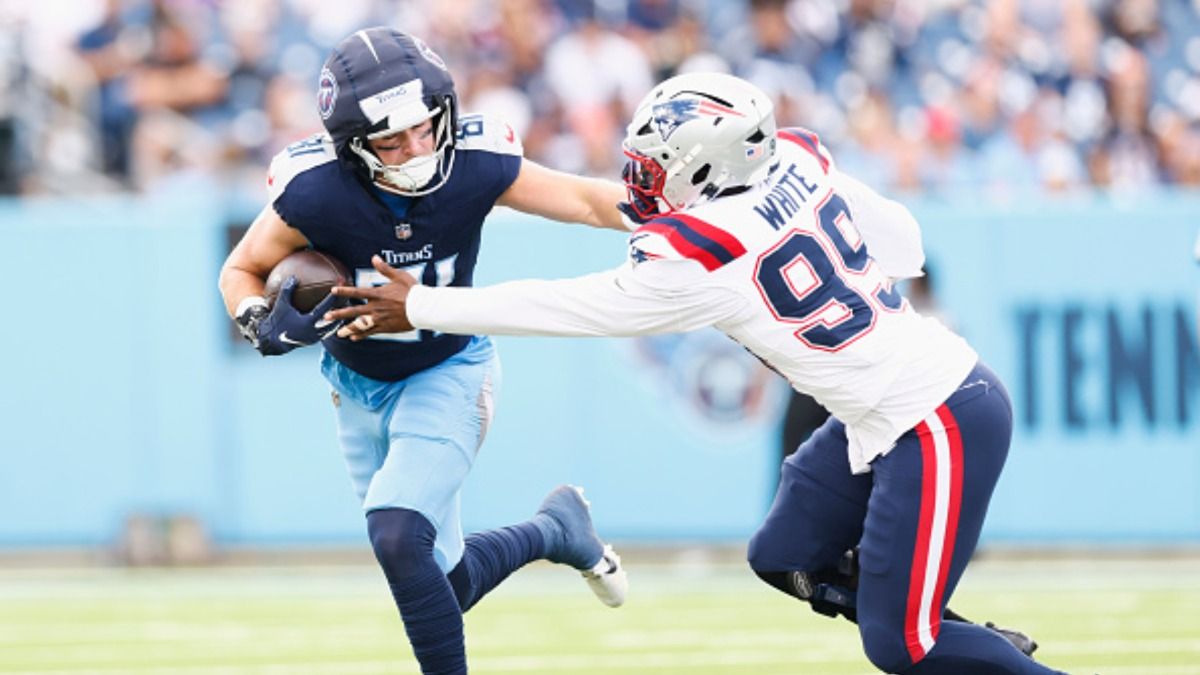 What is Horse Collar Tackle? New England Patriots rusher Keion White ...