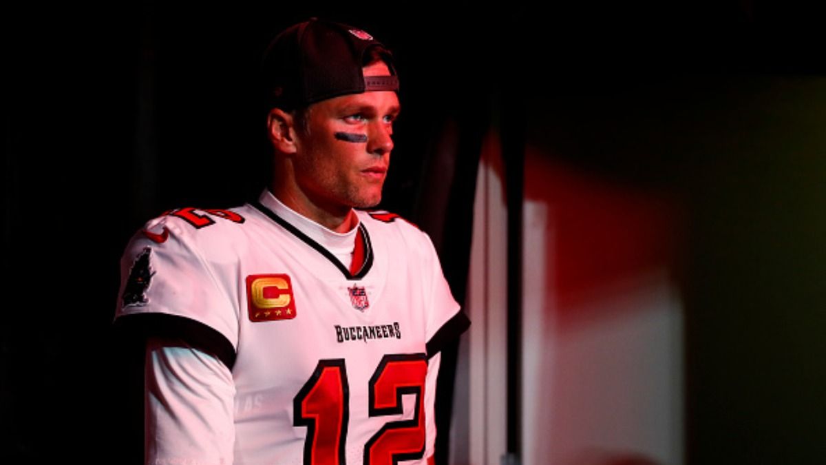 Shannon Sharpe - 'He’ll Get Killed': Shannon Sharpe Weighs in on Russell Wilson's Struggles With ...