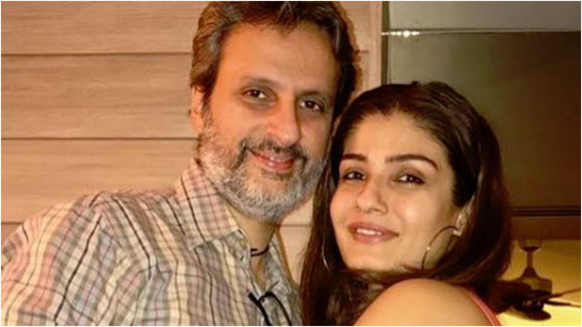 जब पति की बेइज्जती पर बौखलाईं रवीना टंडन, भरी पार्टी में सौतन पर फेंक ...