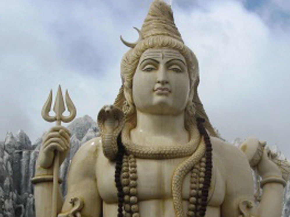 ঘরে শিবের ছবি রাখলে এই ভুলগুলি একেবারেই নয় - Vastu rules related to ...