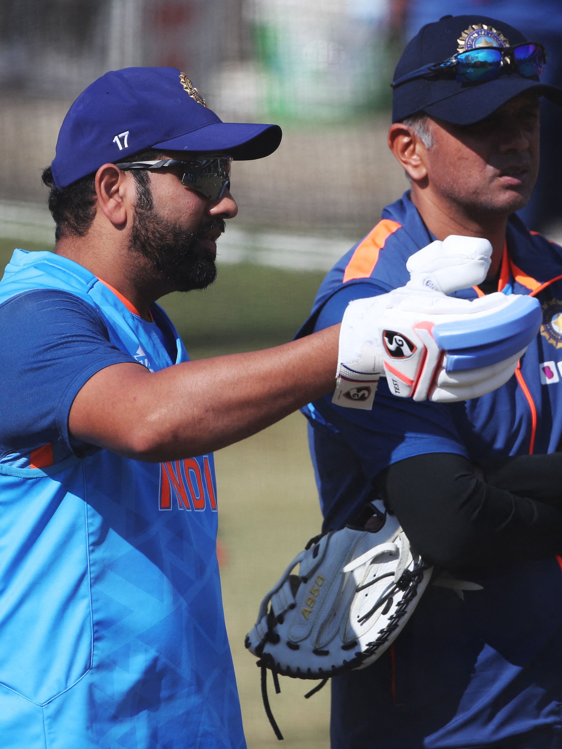 IND vs PAK: Fans watch Kohli, Rohit train