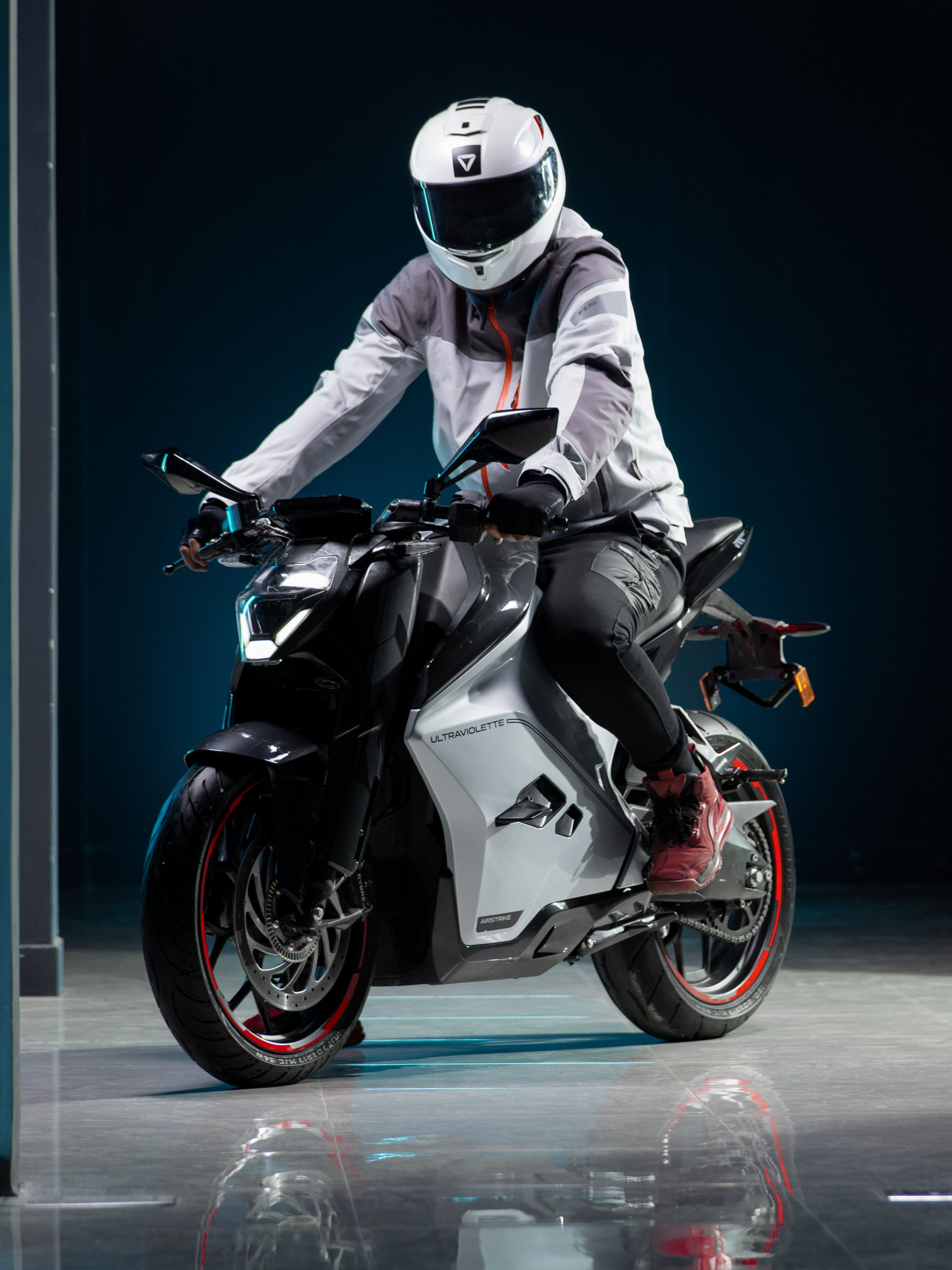 Ultraviolette F77: Premiumness redefined