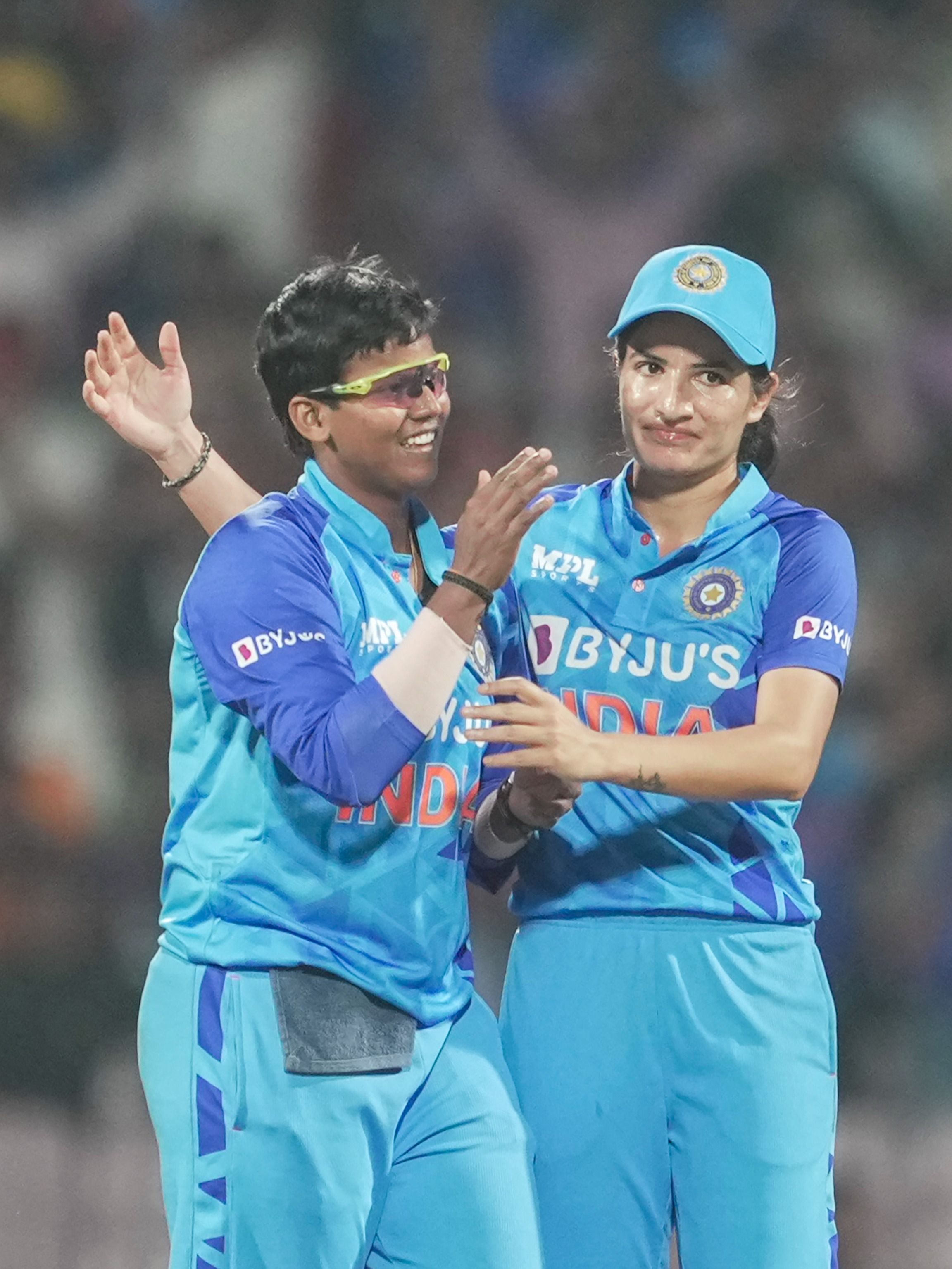 Deepti Sharma eyes Bhuvi’s India record