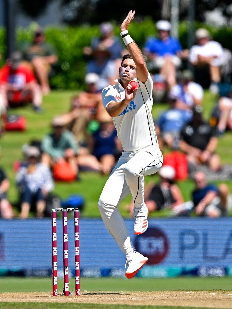 FIRST TO REACH 700: SOUTHEE REIGNS SUPREME
