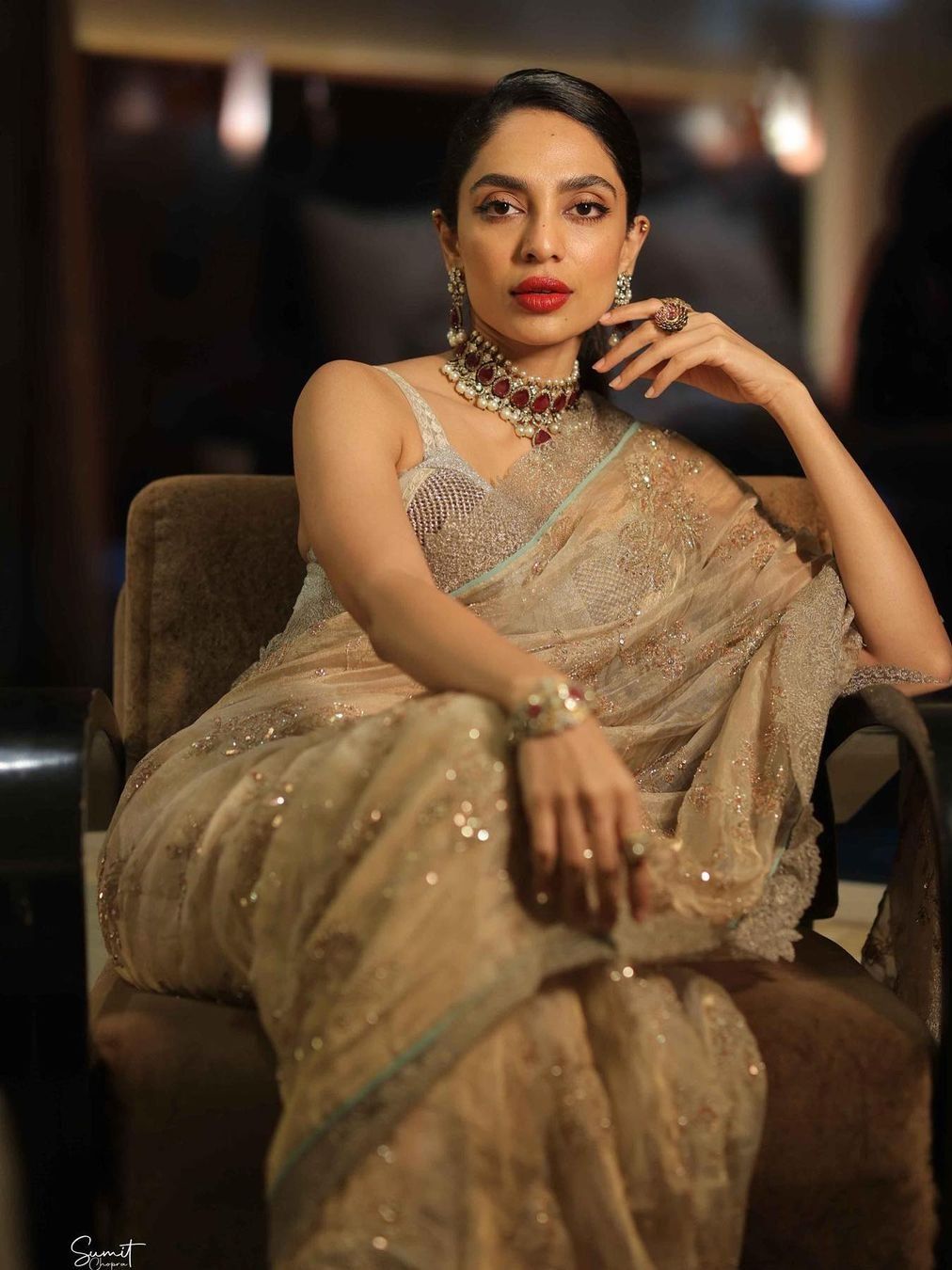 Sobhita Dhulipala: Sexy In Sarees