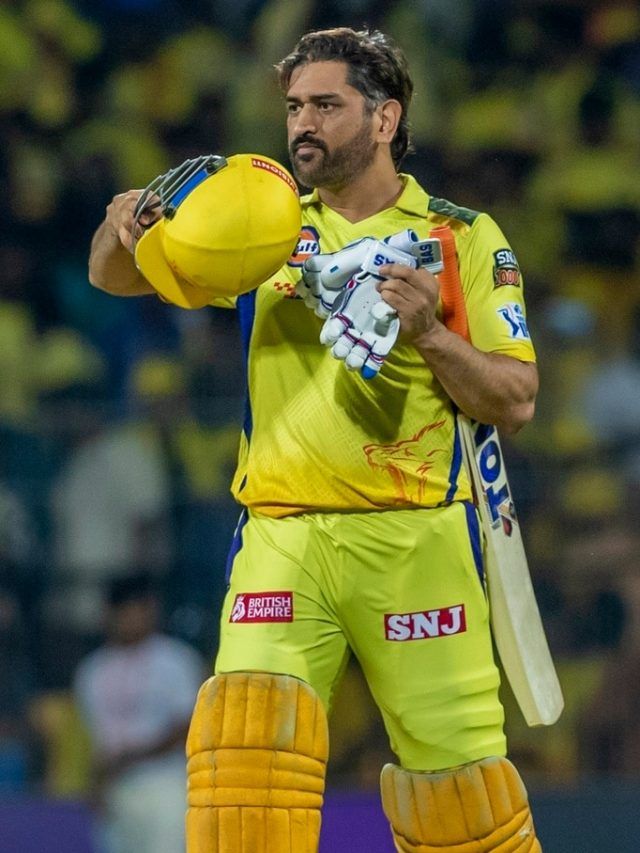 MS Dhoni's records in IPL playoffs