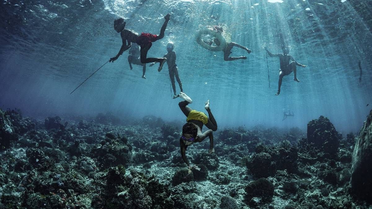 Bajau: The tribe that 'live' underwater