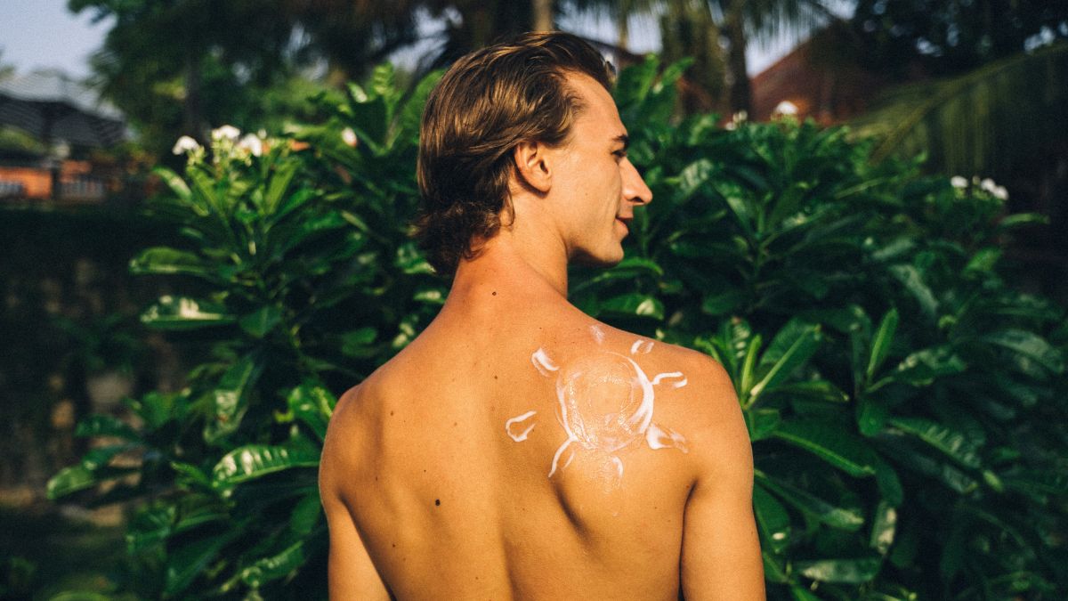 5 reasons why you should never skip sunscreen