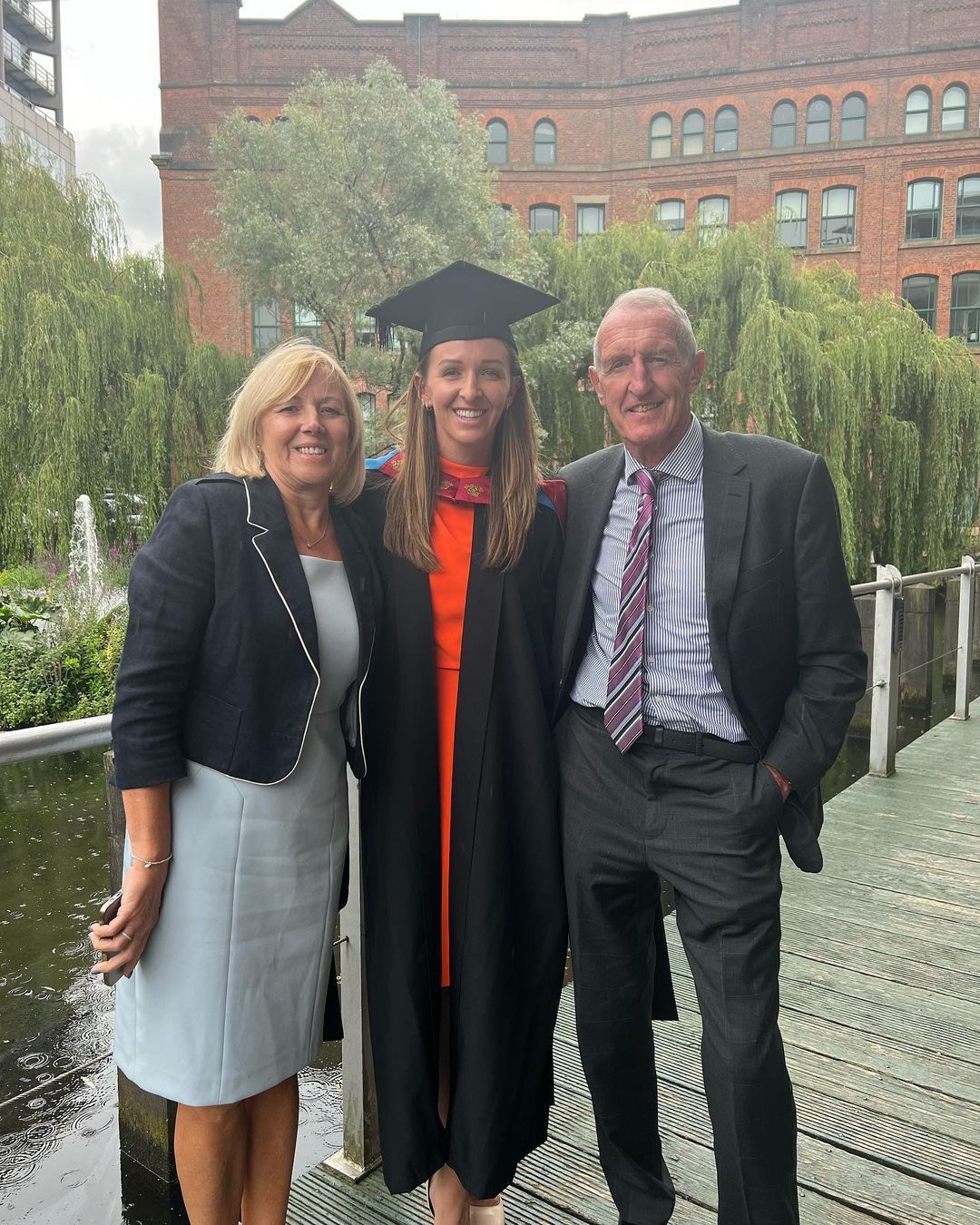England Women's Kate Cross gets Masters degree