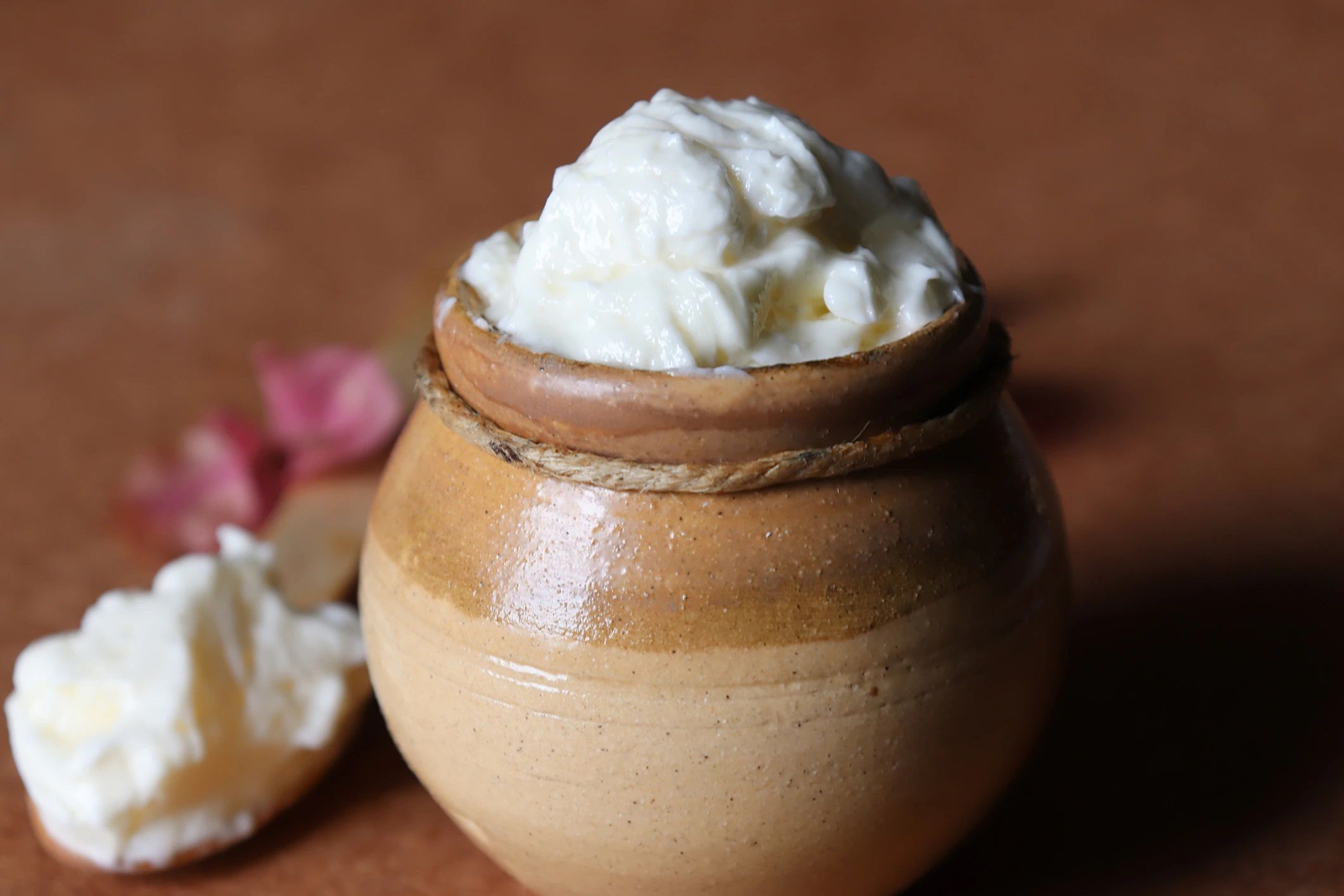 2 मिनट में दही से निकालें मक्खन, फॉलो करें ये स्टेप्स - How to make ...