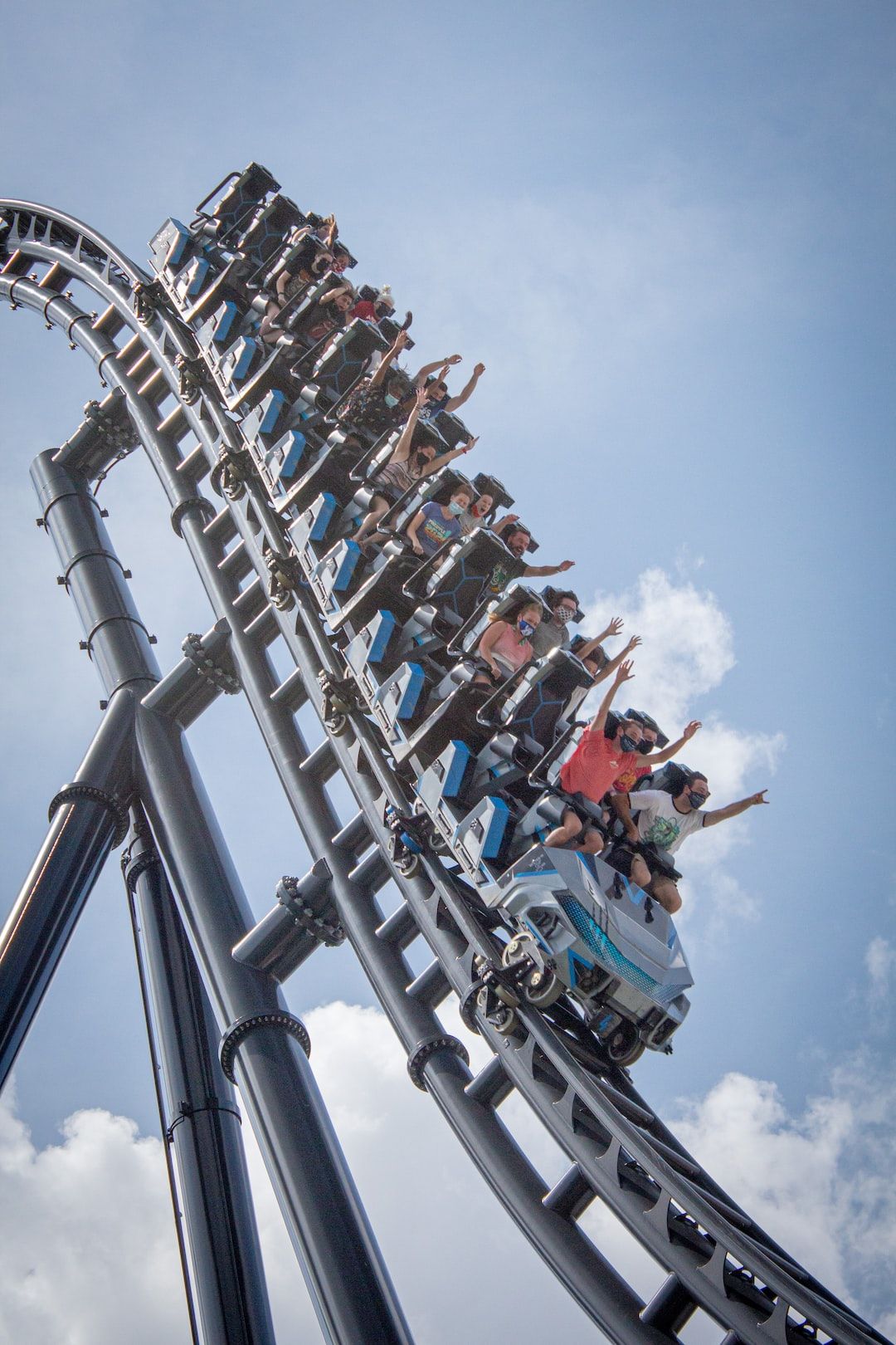 10 Scariest Roller Coaster Rides In The World