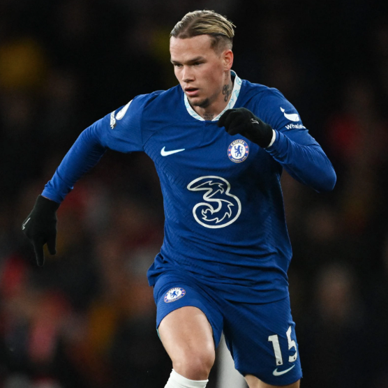 Mykhailo Mudryk: Chelsea's new number 10