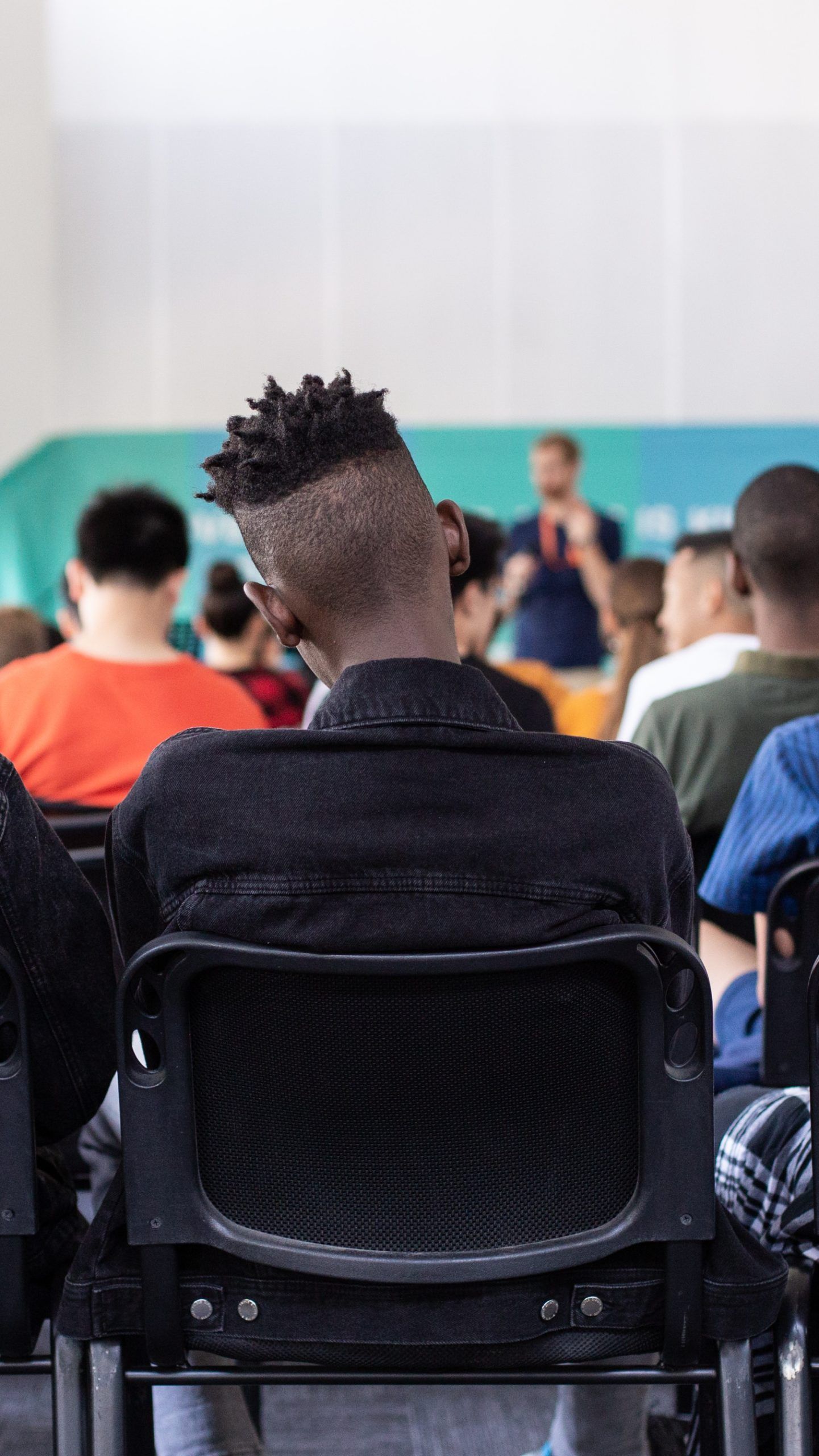 5 Reasons Why Backbenchers Are So Successful