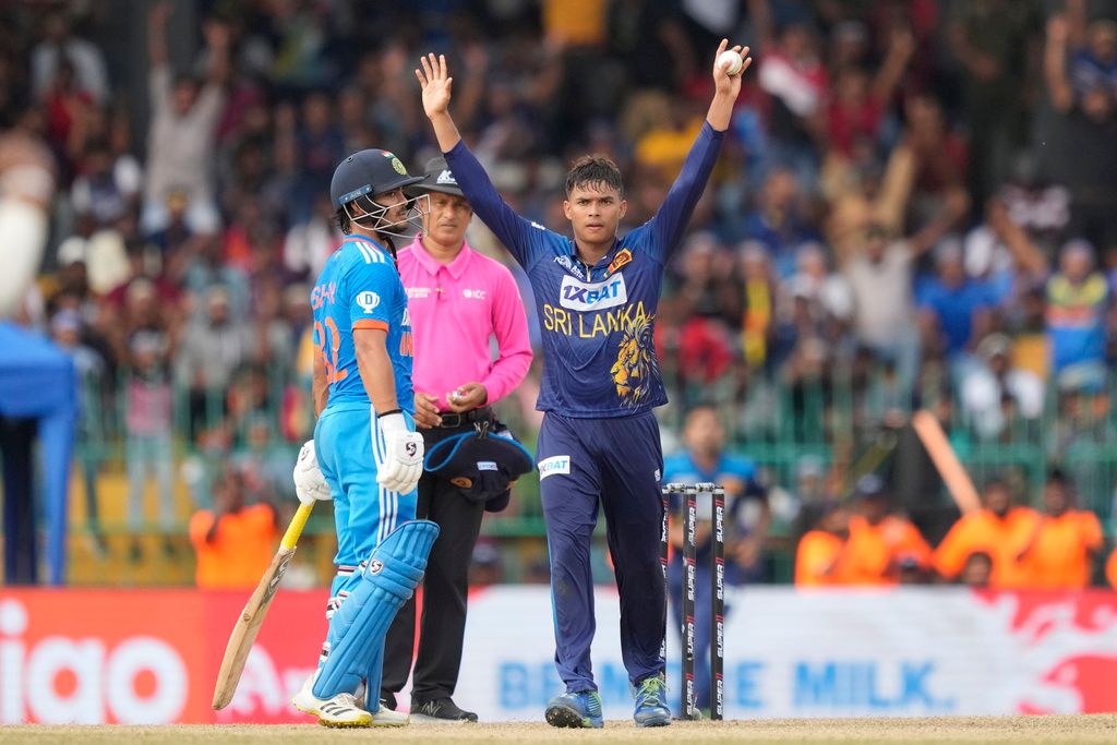 Wellalage rocks star-studded India top-order