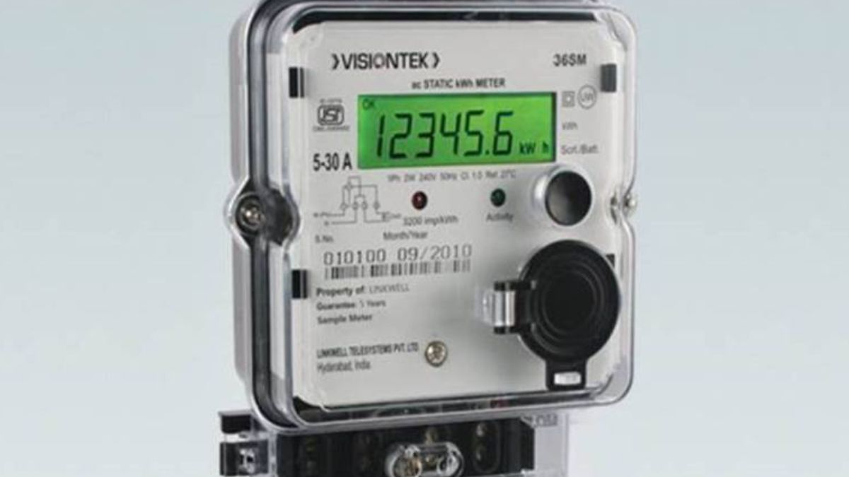 Electric Bill চর চর করে বাড়ছে? টেনশন নেই! রইল অর্ধেকে নামিয়ে আনার ৩ ...