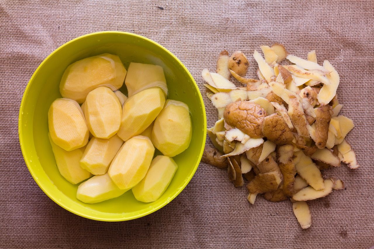 5 Ways to Turn Food Peels into Delicious Snacks