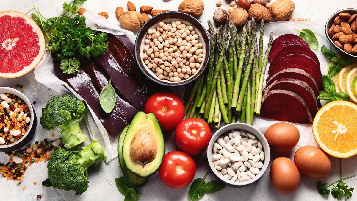 Top essential foods that help increase blood in body