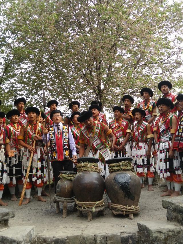 Chakhesang Elegance: The Story of Thuni, Nagaland's Timeless Attire