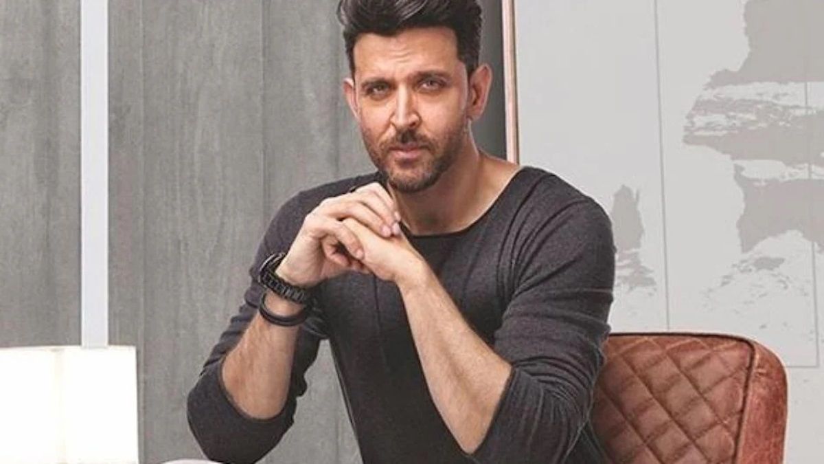 Hrithik Roshan कौन-सा फोन करते हैं यूज? Video में हुआ खुलासा - Which ...