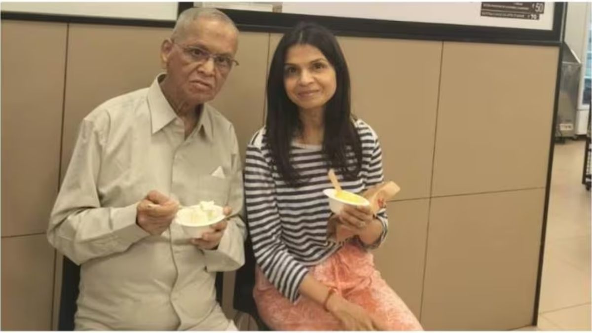 अरबपति पिता के साथ आइसक्रीम खाती दिखीं अक्षता मूर्ति... ब्रिटिश PM की ...