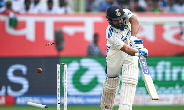 एंडरसन की 'ड्रीम गेंद' को पढ़ नहीं पाए रोहित, OUT होने पर दिया ऐसा ...