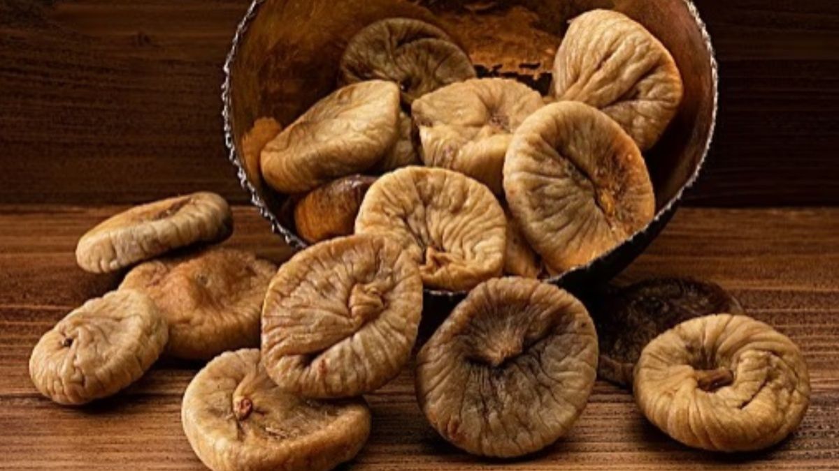 30 के बाद रोज खाएं भीगे हुए अंजीर, चेहरे पर नहीं आएंगी झुर्रियां - Eat ...