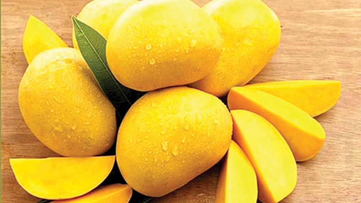 ১ মিনিটে ১ কেজি আমের খোসা ছাড়ানো যাবে, শুধু লাগবে একটা কাচের গ্লাস