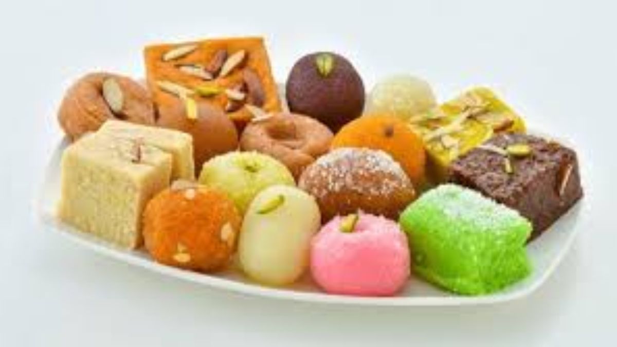 বাংলার কোন জেলার কোন মিষ্টি বিখ্যাত জানেন? রইল লিস্ট - Famous sweets of ...