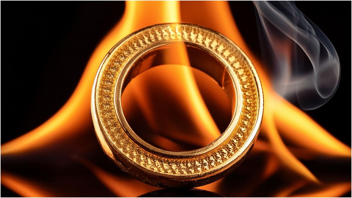 अगर आग में गिर जाए अंगूठी तो क्या होगा, कितनी देर में पिघल जाएगी ...