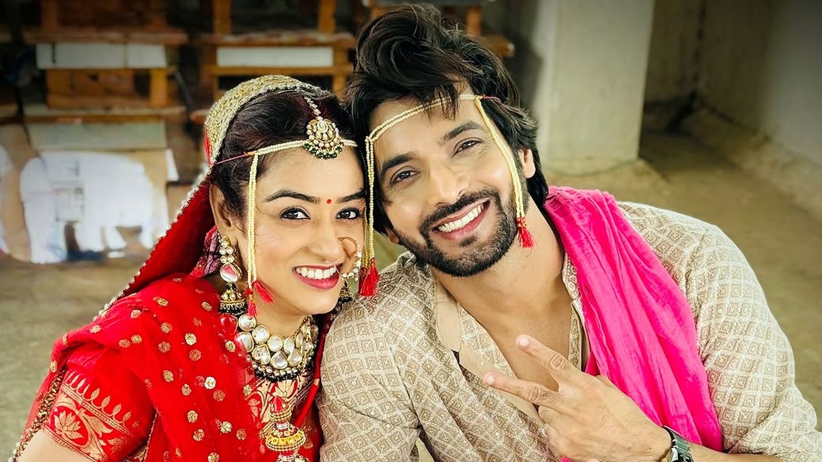 TV कपल ने दोबारा रचाई शादी, त्र्यम्बकेश्वर मंदिर में भरी पत्नी की मांग, फिर बने दूल्हा-दुल्हन ...