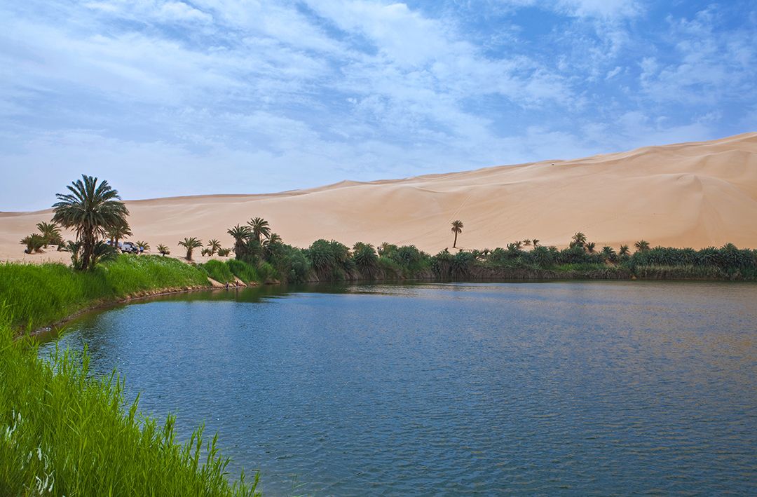 A lake that turns red in the Sahara? This Libyan oasis is unreal